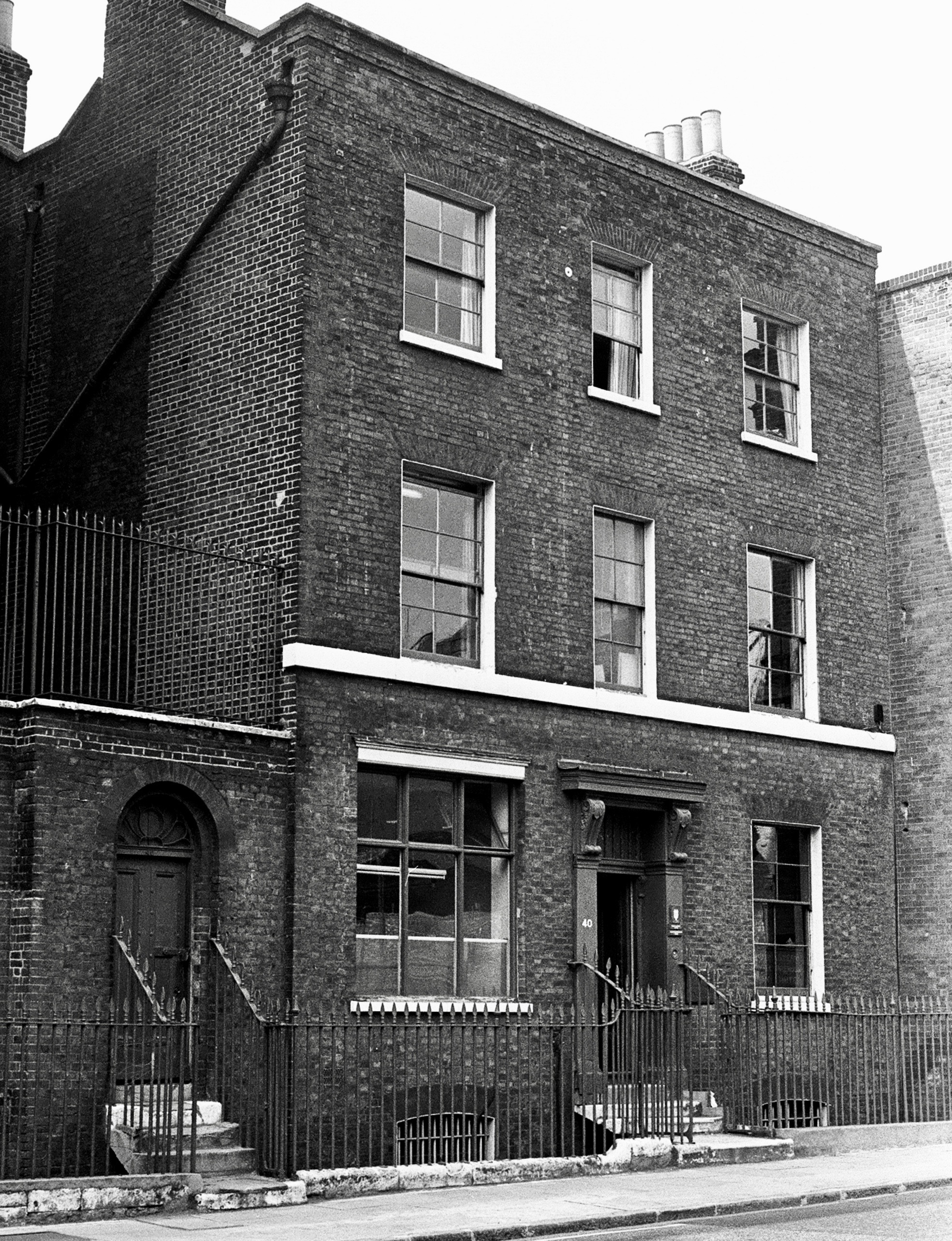 Survey of London | 40 Dock Street